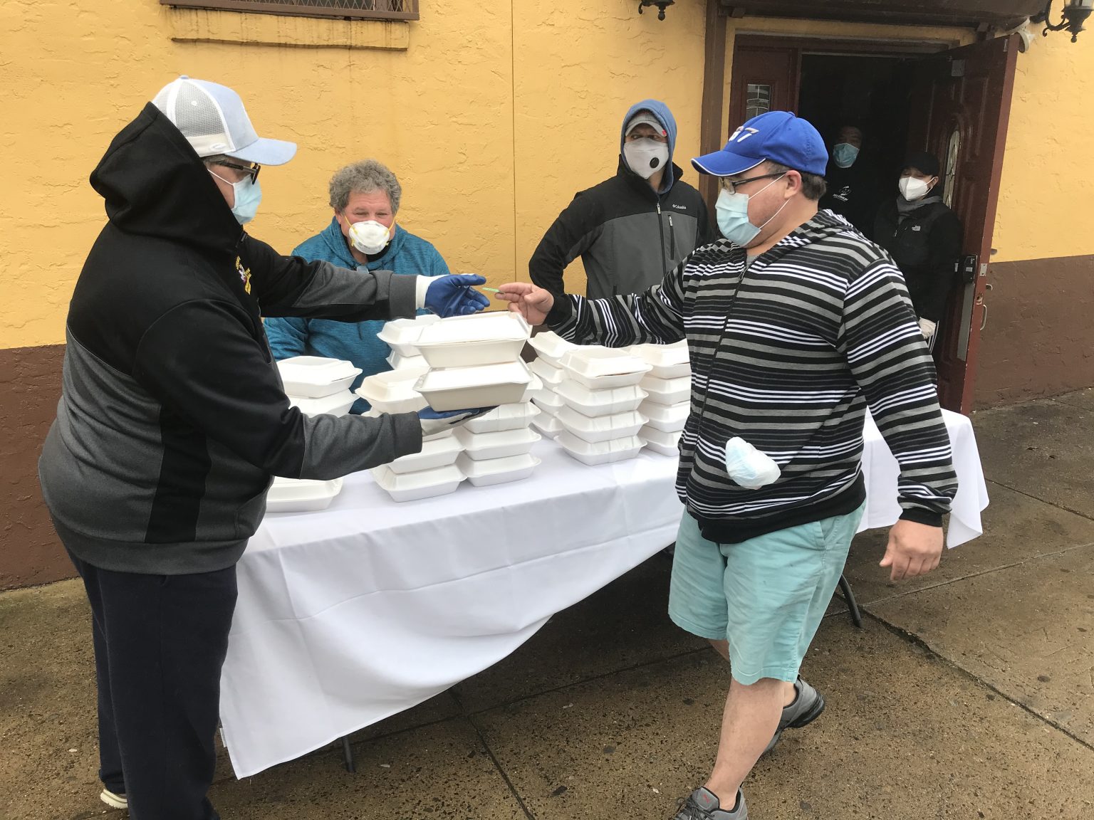 Solomon teams with Tio Pepe, Nick's Roast Beef to feed the community ...