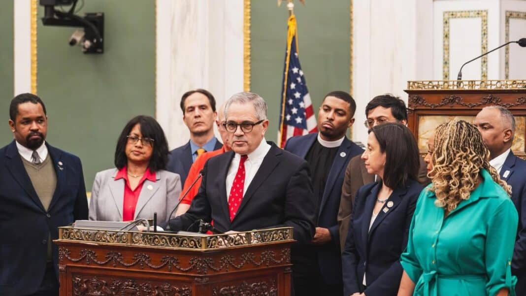 Philly Leaders, Larry Krasner Defend Immigrants’ Rights