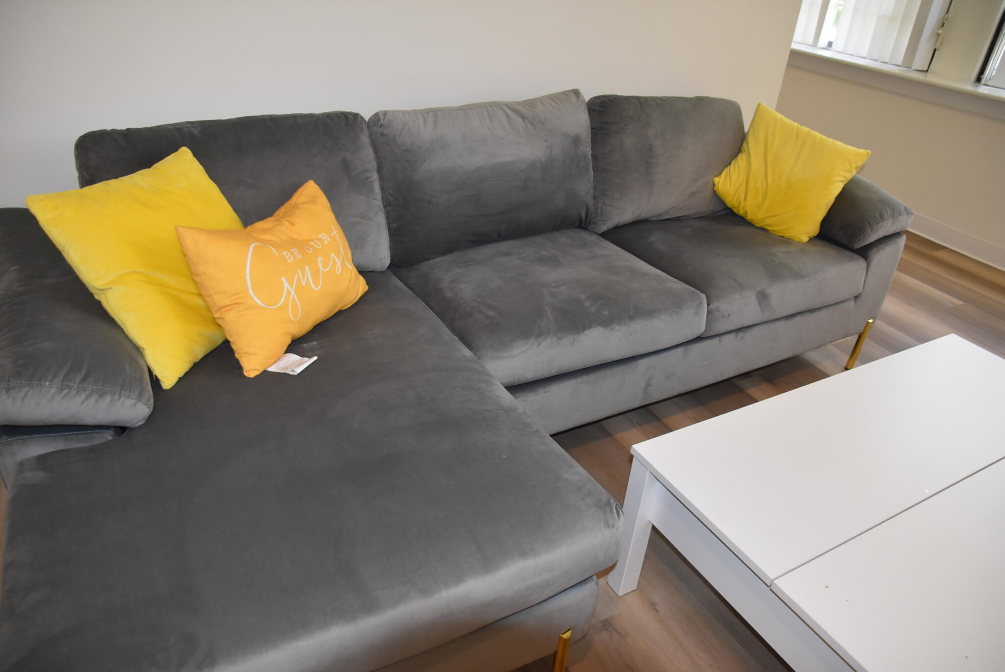 Tour Oasis Manor - Northeast Times